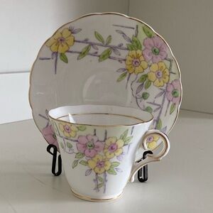 Colclough China | Dining | Vtg Colclough Bone China Teacup And Saucer ...